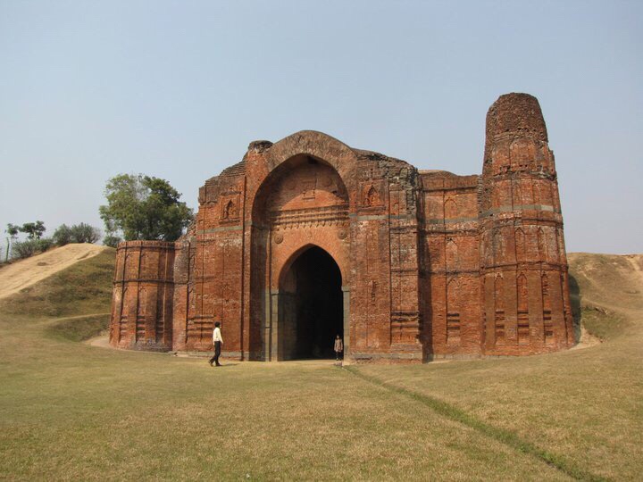 Gaur: The Capital of Sultanate Bengal – Rezavi & ASHA’s History ...